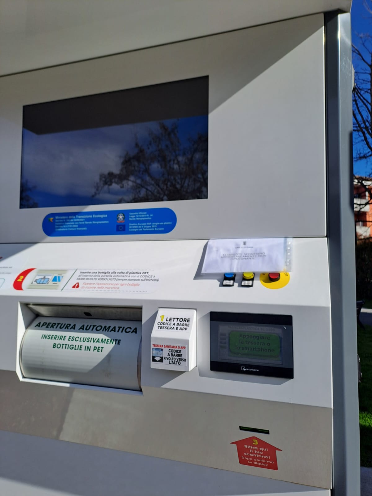 L’impianto trita bottiglie di plastica è rimasto... senza inchiostro ...